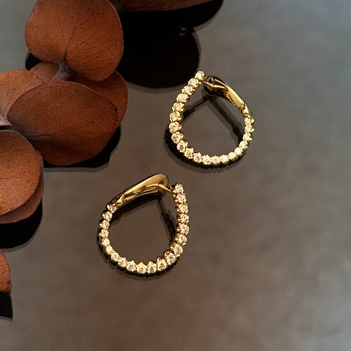 E2079 YG E - Diamond – Petro's Jewelers